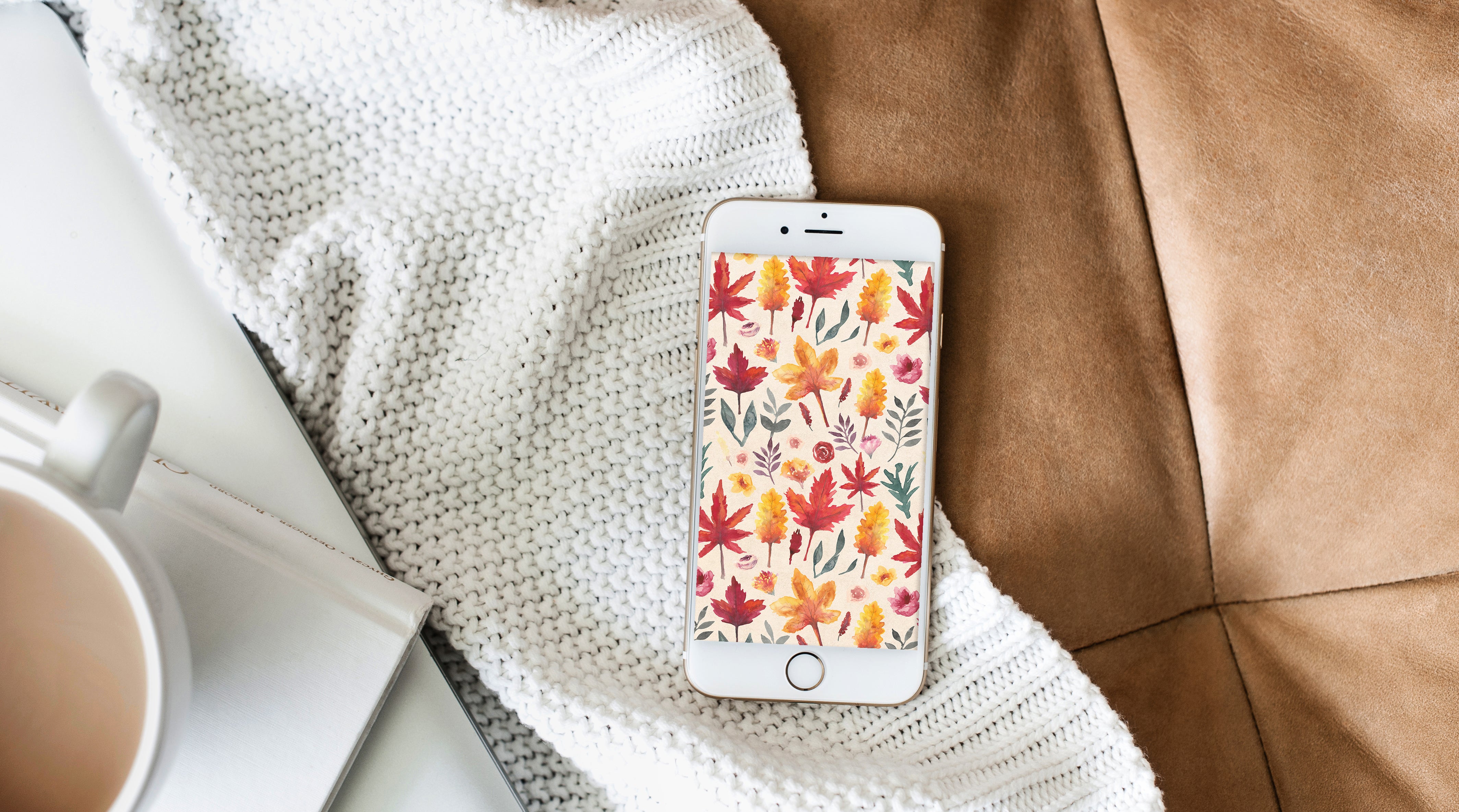 October Freebie: Fall Foliage Wallpaper Download | Jetty Home